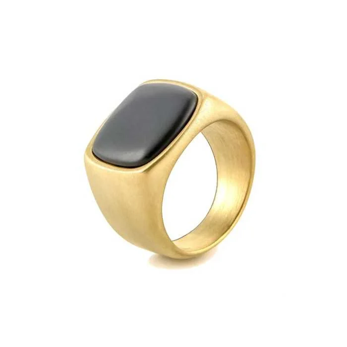 Single knight ring for men gold steel set with black onyx